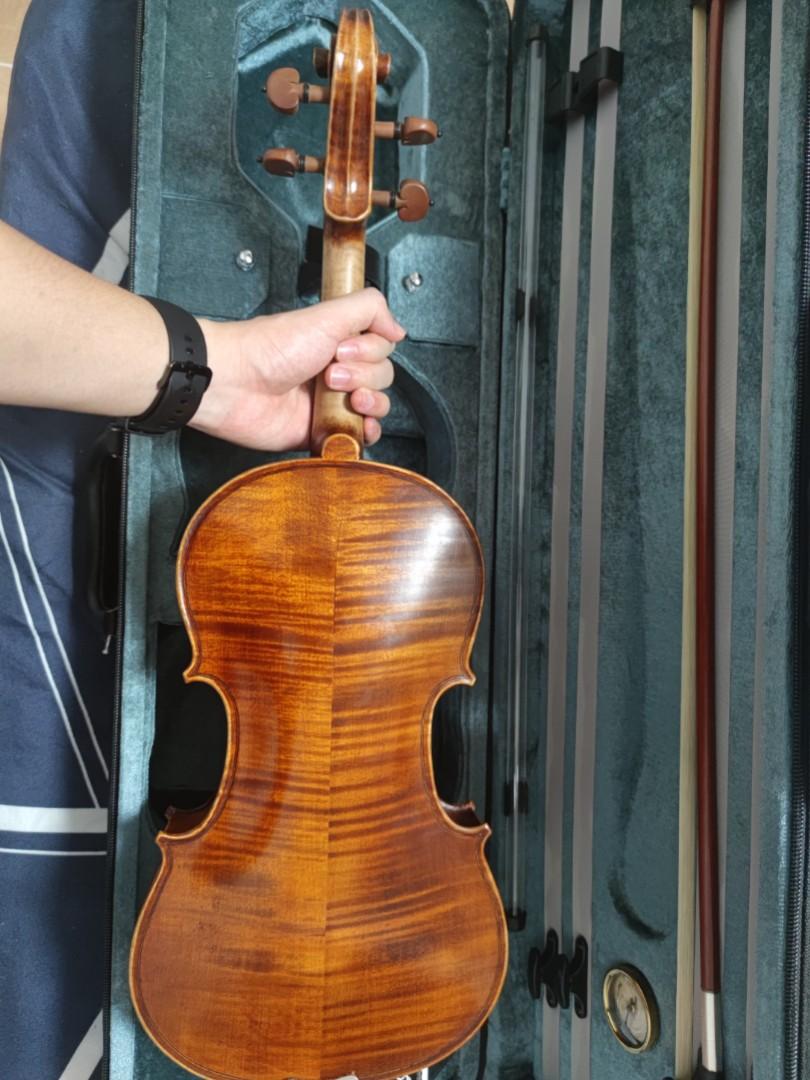 Synwin Violin 4/4 SV4001, Hobbies & Toys, Music & Media, Musical ...