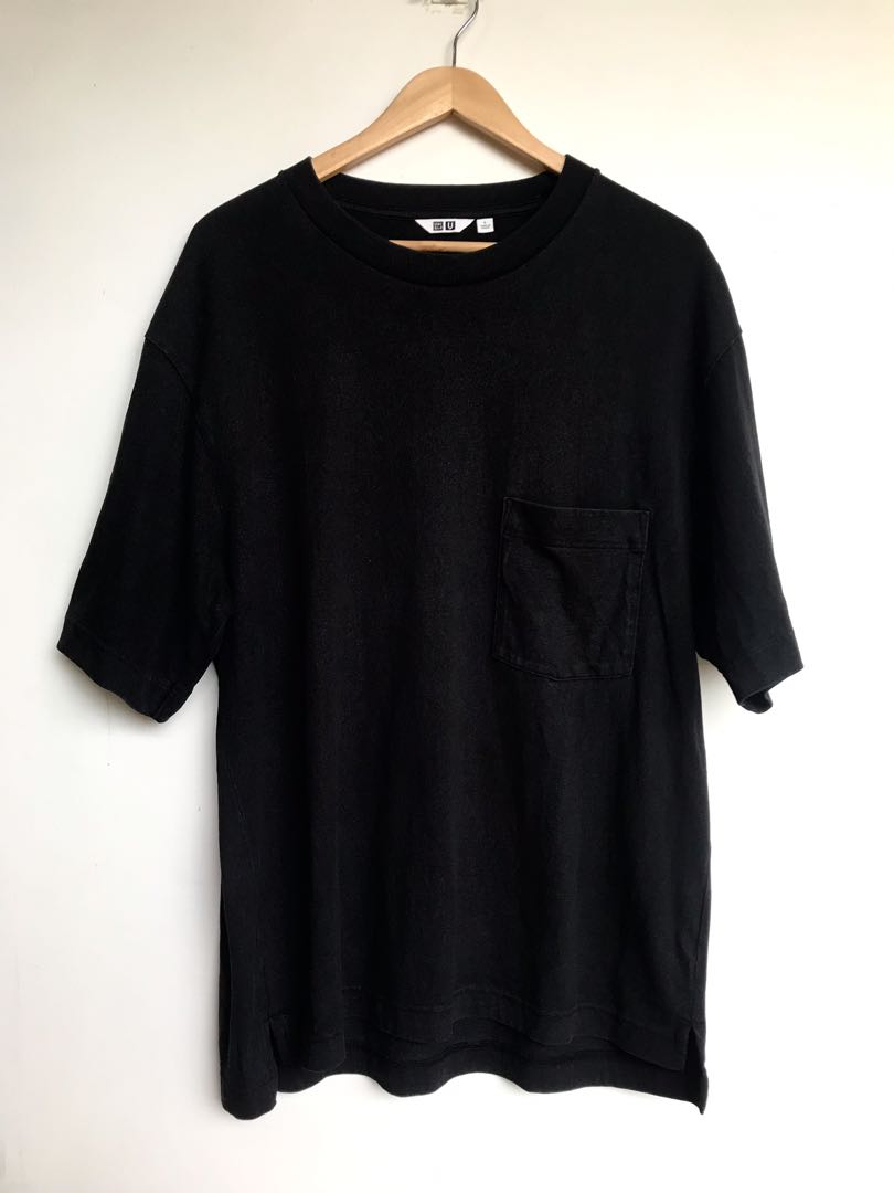 Uniqlo U Oversized Crew Neck Pocket Tee, Men's Fashion, Tops & Sets ...
