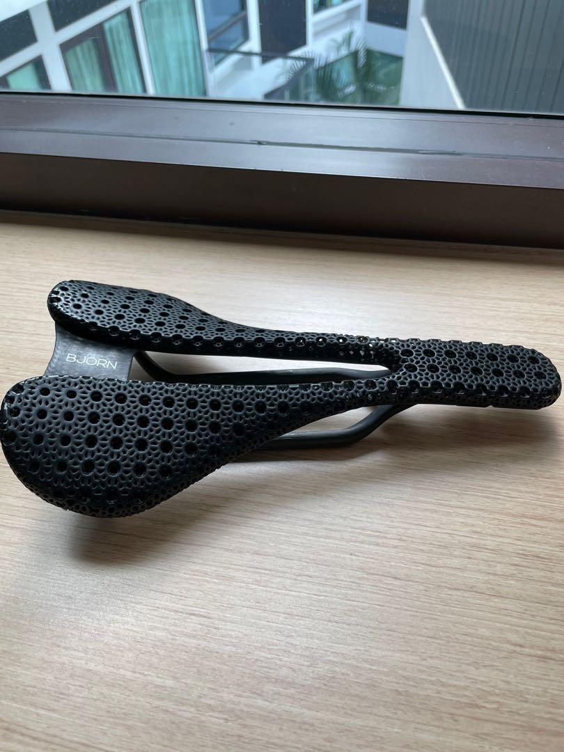 Bjorn Setka 3D Printed Saddle, Sports Equipment, Bicycles & Parts ...