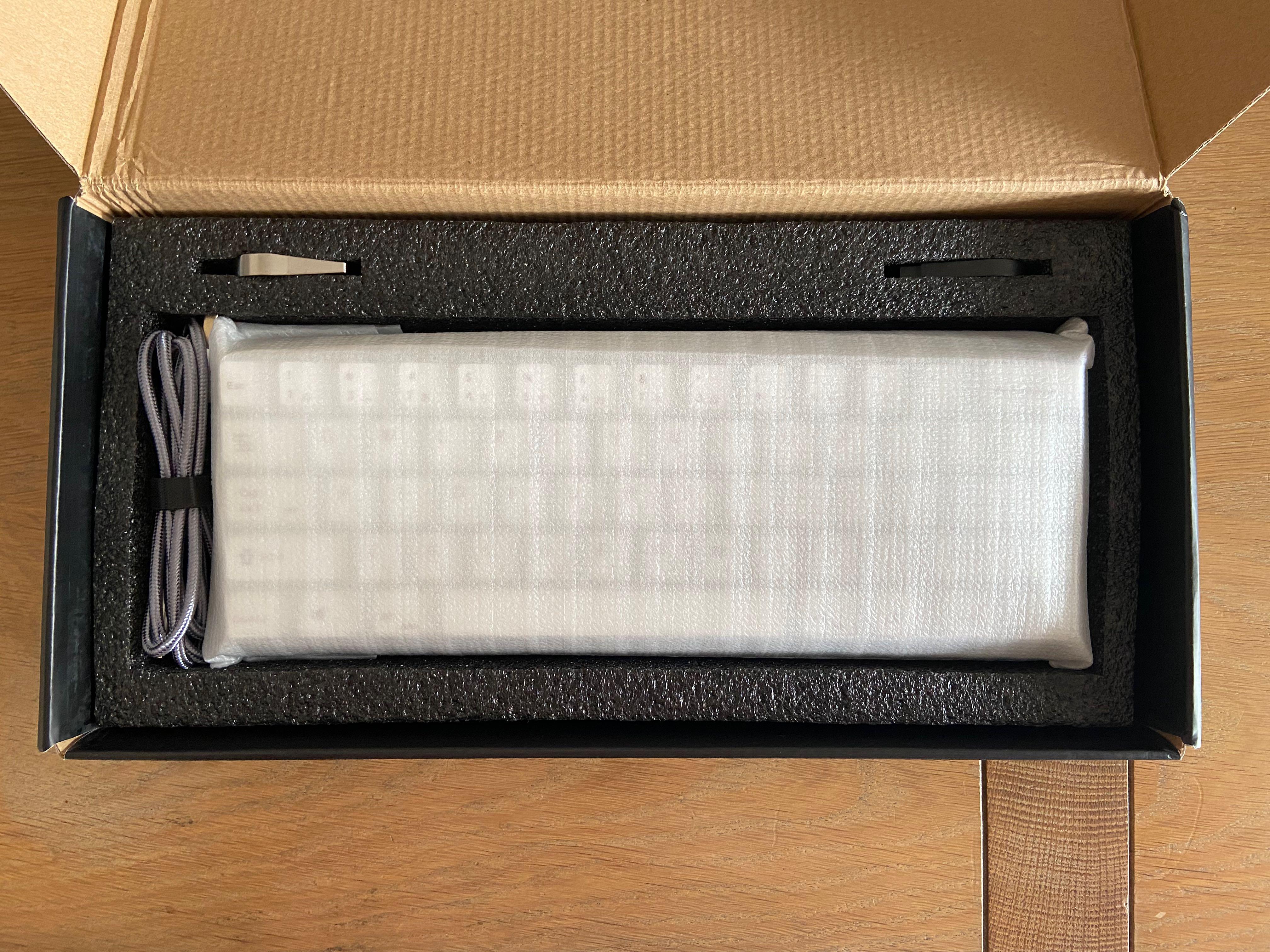 BUDGET Aluminium Mechanical Keyboard | 60% Keyboard | Minimalist ...