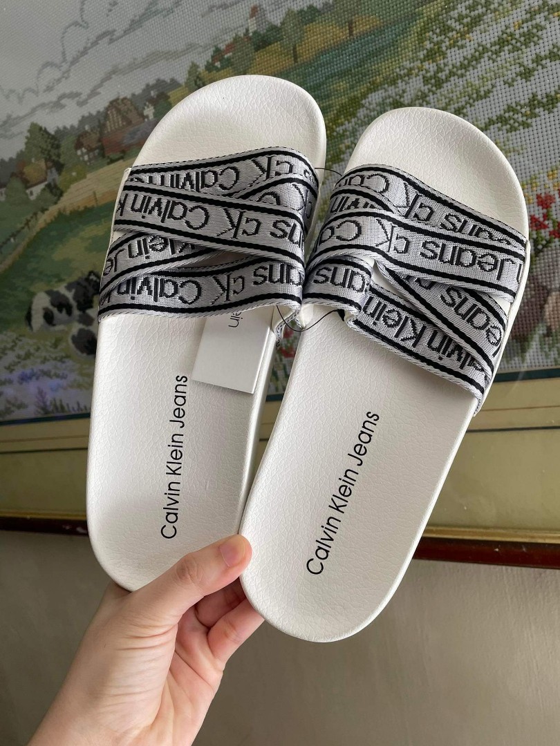 Calvin Klein slides, Women's Fashion, Footwear, Slippers and slides on ...