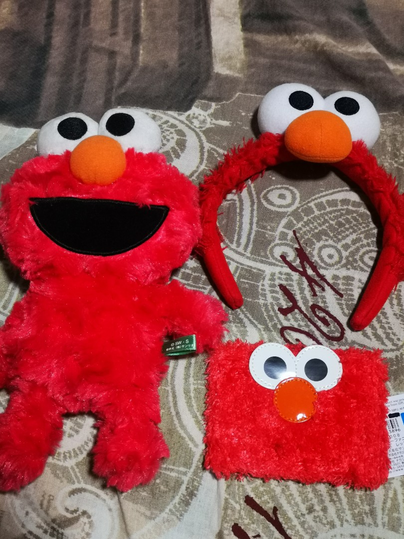 Elmo headband, Id holder & Plushie, Hobbies & Toys, Toys & Games on ...