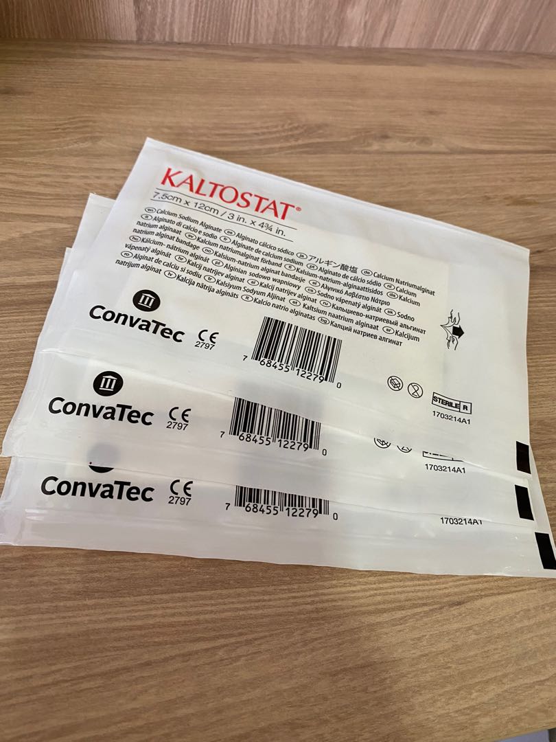 Kaltostat Wound Dressing (7.5cm x 12cm), Health & Nutrition, Medical ...