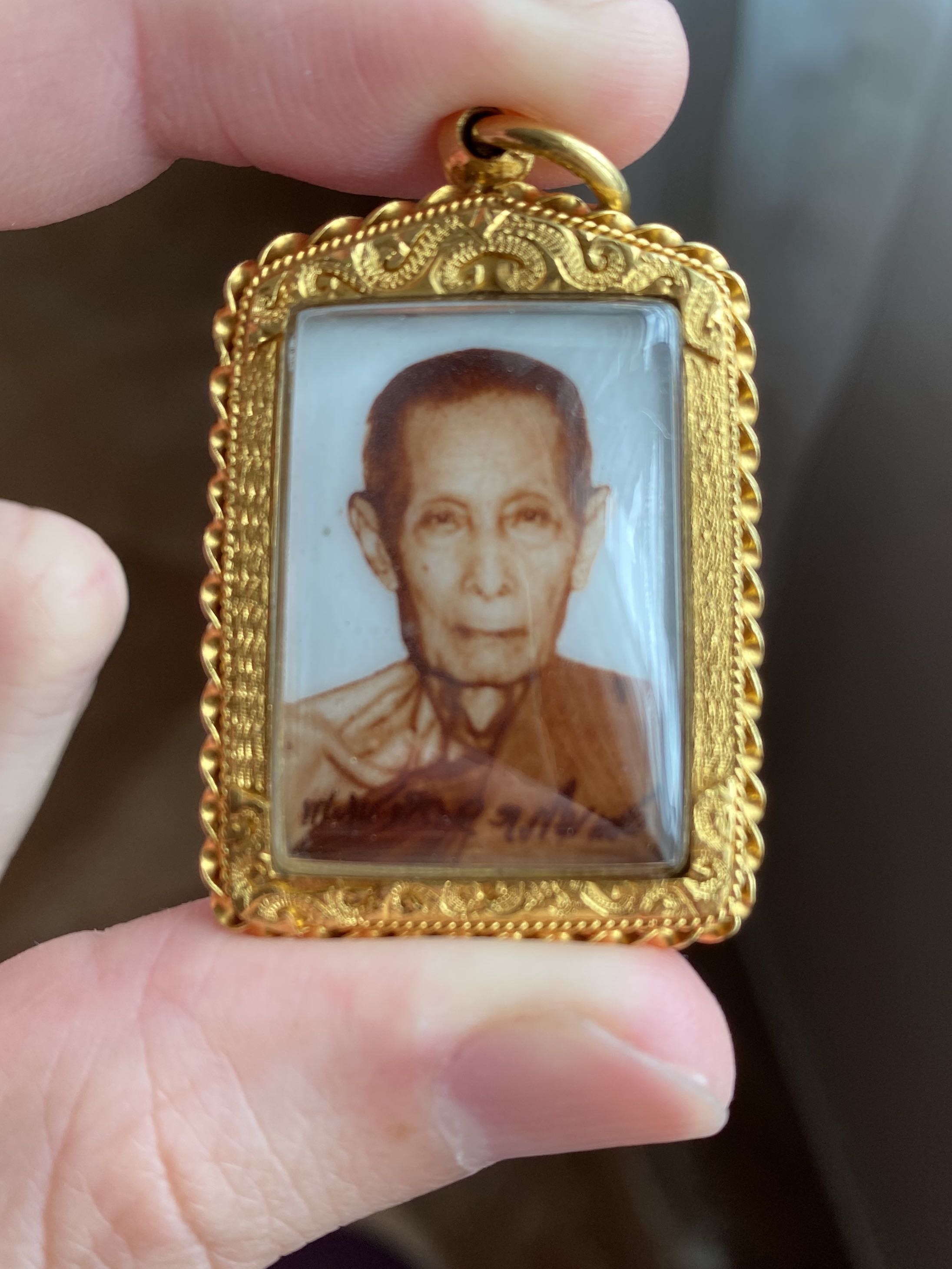 Lp Toh Locket, Hobbies & Toys, Memorabilia & Collectibles, Religious ...