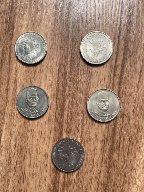 Malaysia RM1 Ringgit Coin, Hobbies & Toys, Memorabilia & Collectibles ...