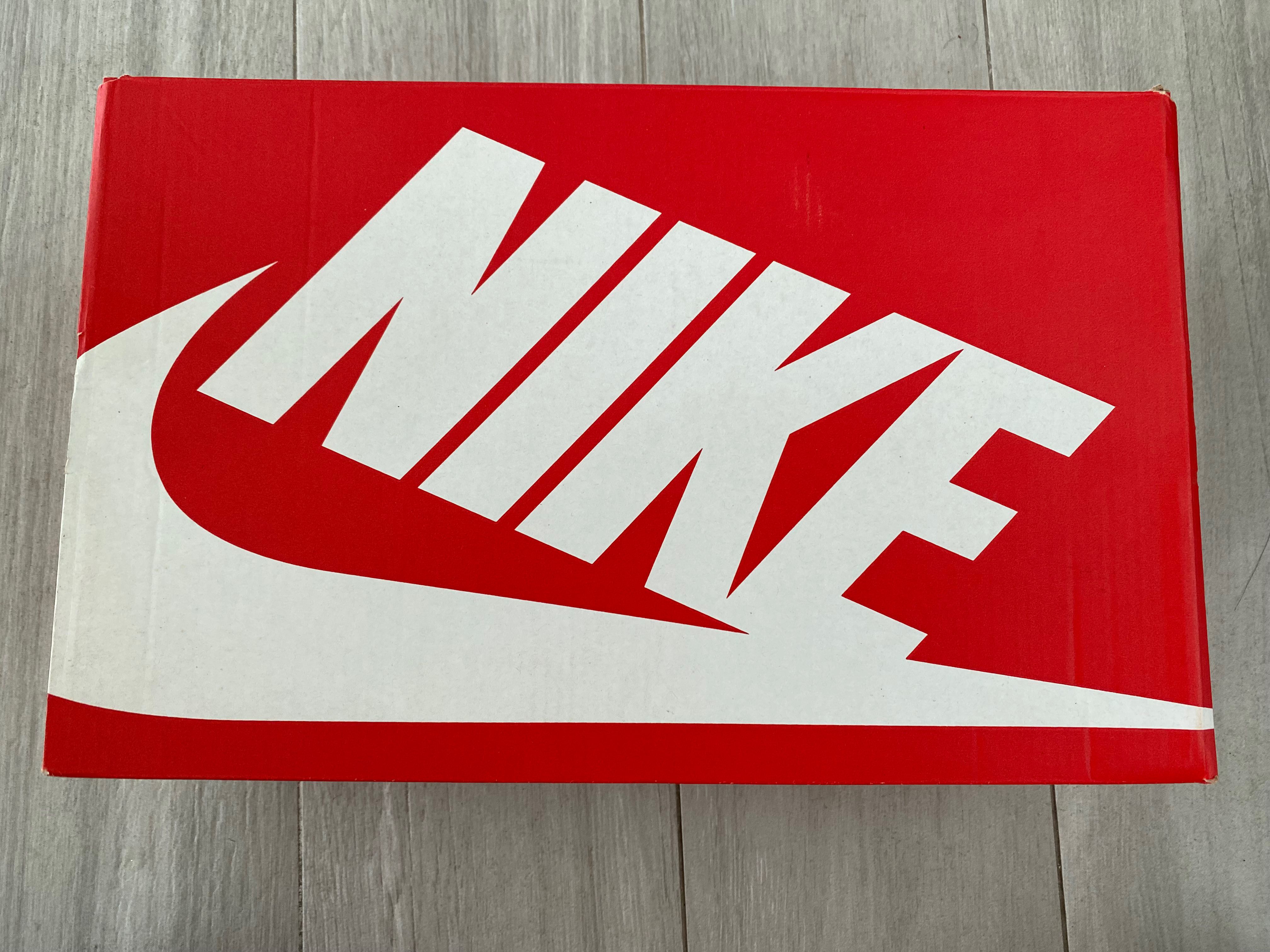Nike red shoe box, Men's Fashion, Footwear, Shoe inserts & accessories ...