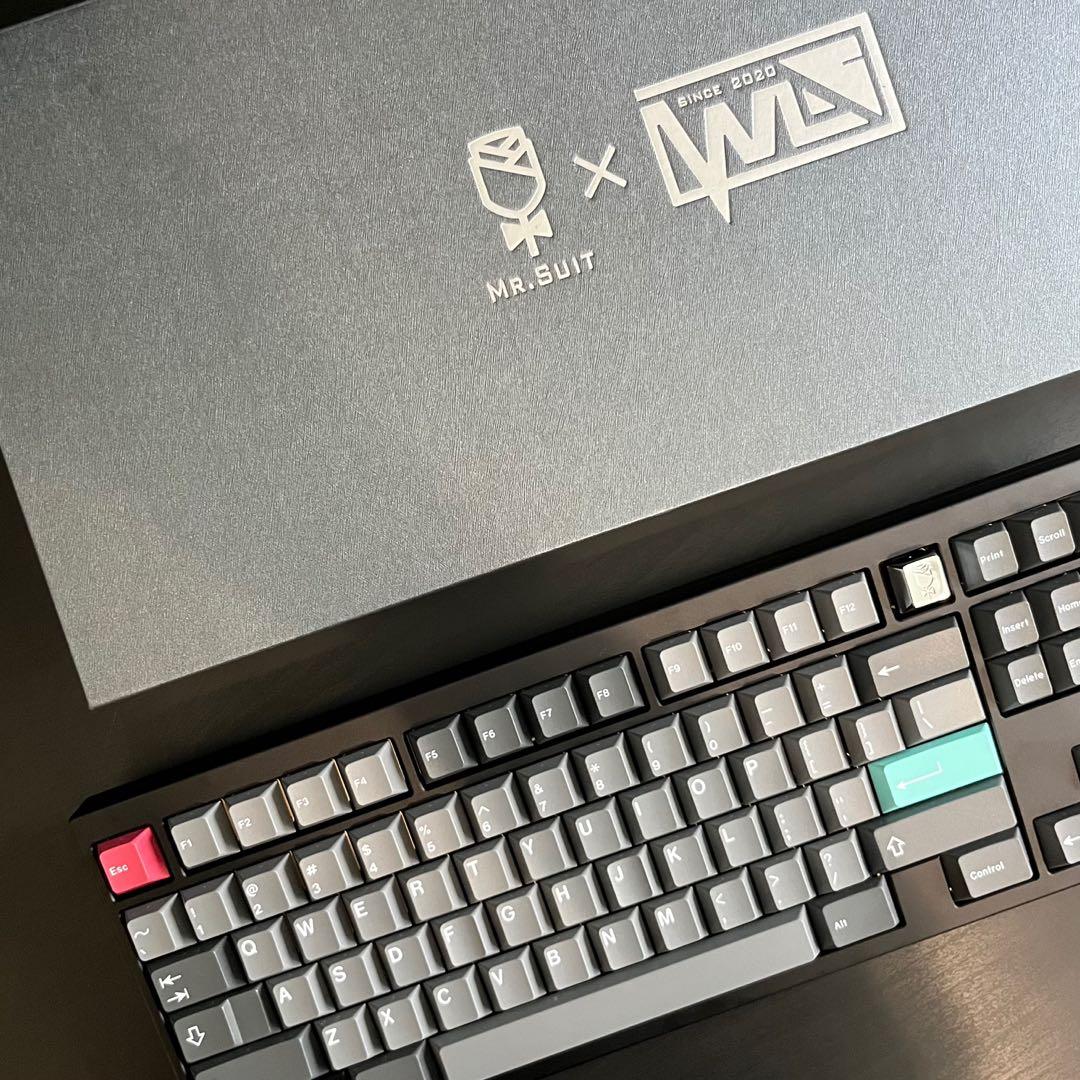 Owlabs Mr. Suit R2 WKL Black Chroma Barebones Kit | Premium Custom ...