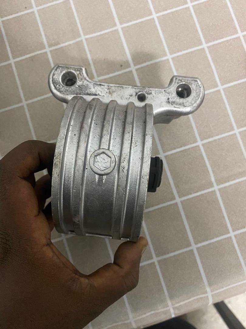 Perodua Viva Engine Mounting, Auto Accessories on Carousell