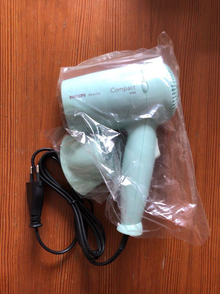 Philips compact 1000 small hairdryer, Beauty & Personal Care, Hair on ...