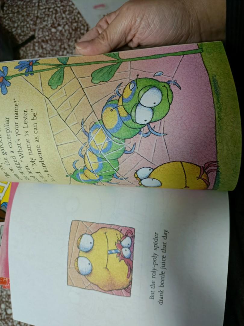 Roly poly spider, 興趣及遊戲, 書本 & 文具, 小朋友書 - Carousell