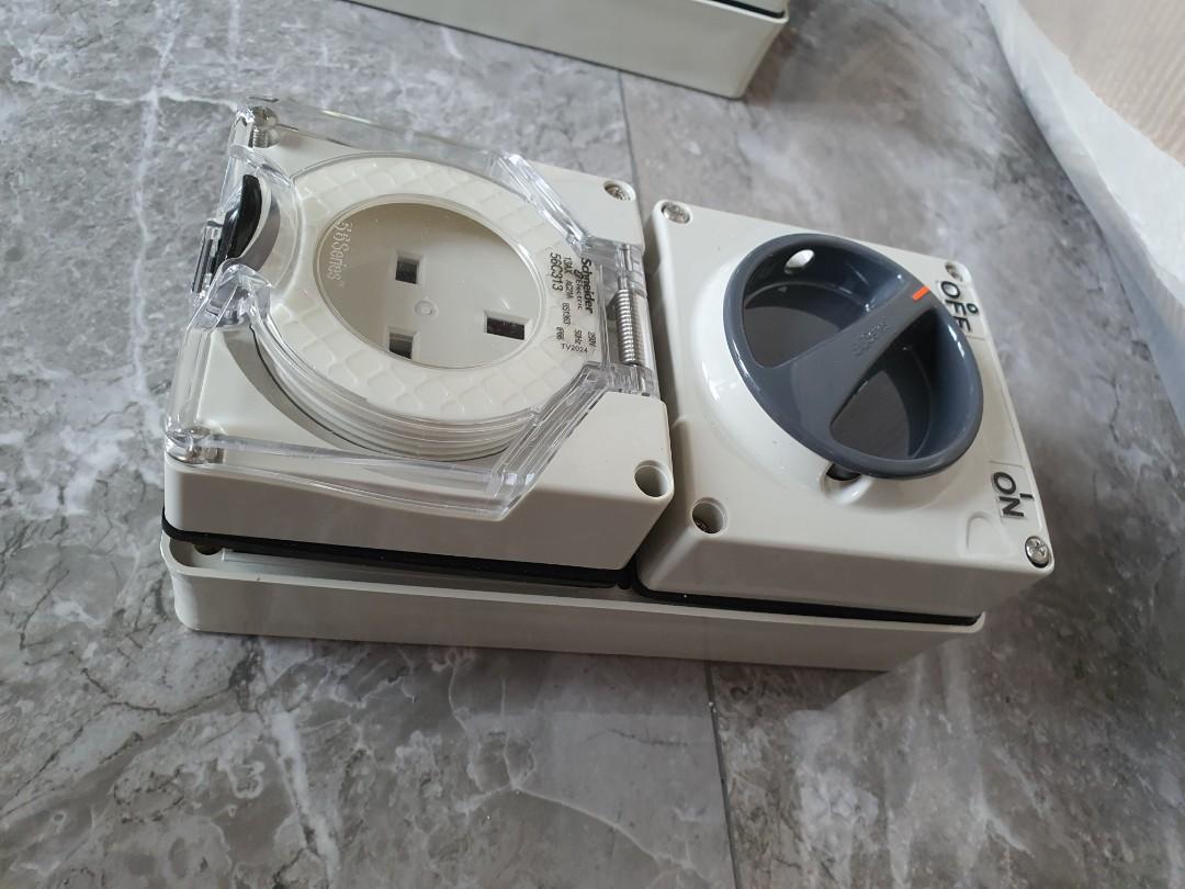 Schneider Outdoor Socket, TV & Home Appliances, Electrical, Adaptors ...