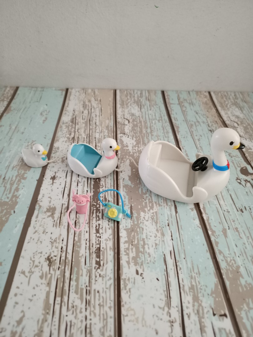 Sylvanian Families Swan Boat Set, Hobbies & Toys, Toys & Games on Carousell