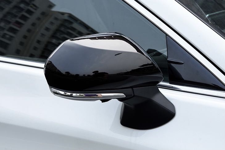 Toyota Camry Side Mirror Cover, Car Accessories, Accessories on Carousell