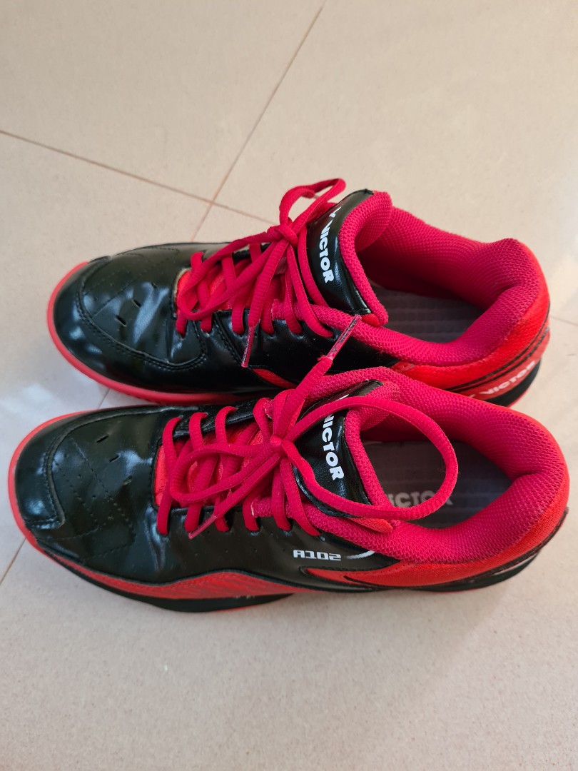 Victor A102 (US 7 / EU 39.5) (not Yonex Li ning Mizuno), Men's Fashion ...