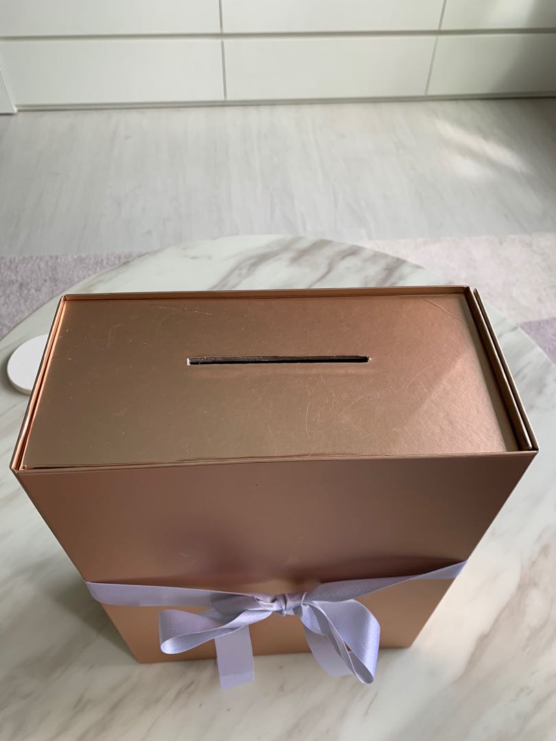 Wedding Ang Bao box, Hobbies & Toys, Stationery & Craft, Occasions ...