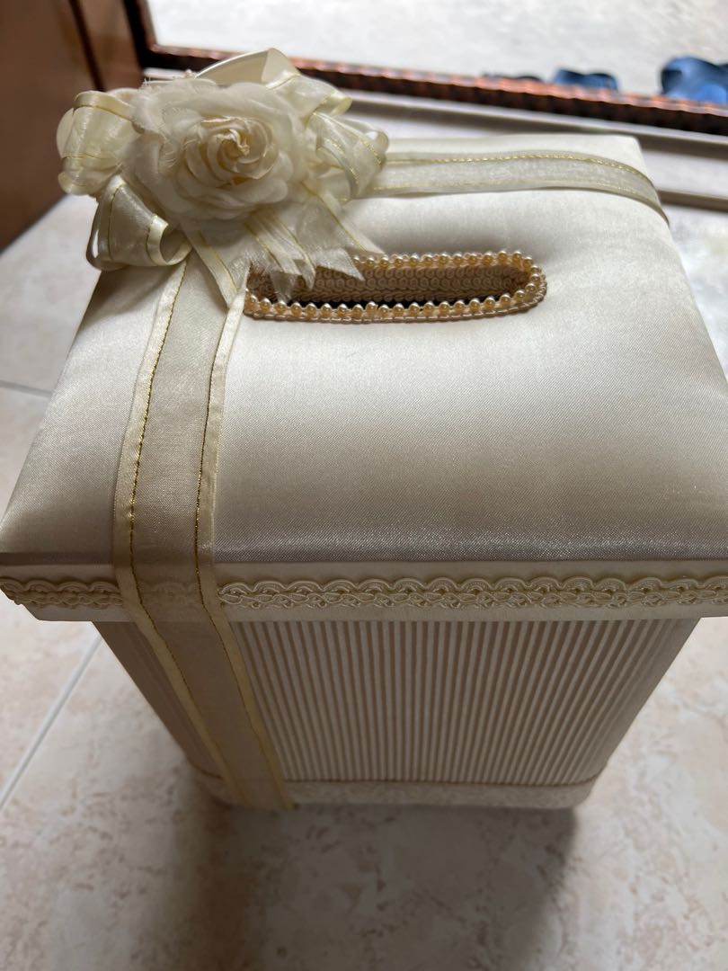 Wedding Ang pao box, Hobbies & Toys, Stationery & Craft, Occasions ...
