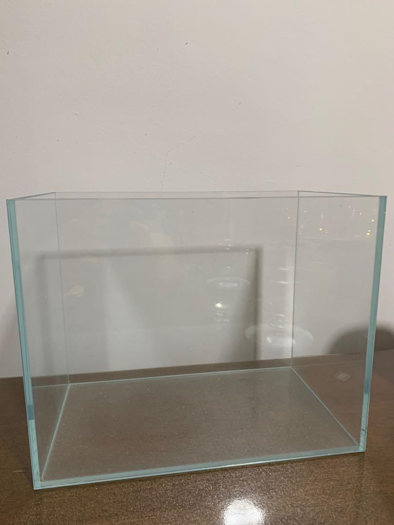Crystal glass fish tank, Pet Supplies, Homes & Other Pet Accessories on ...
