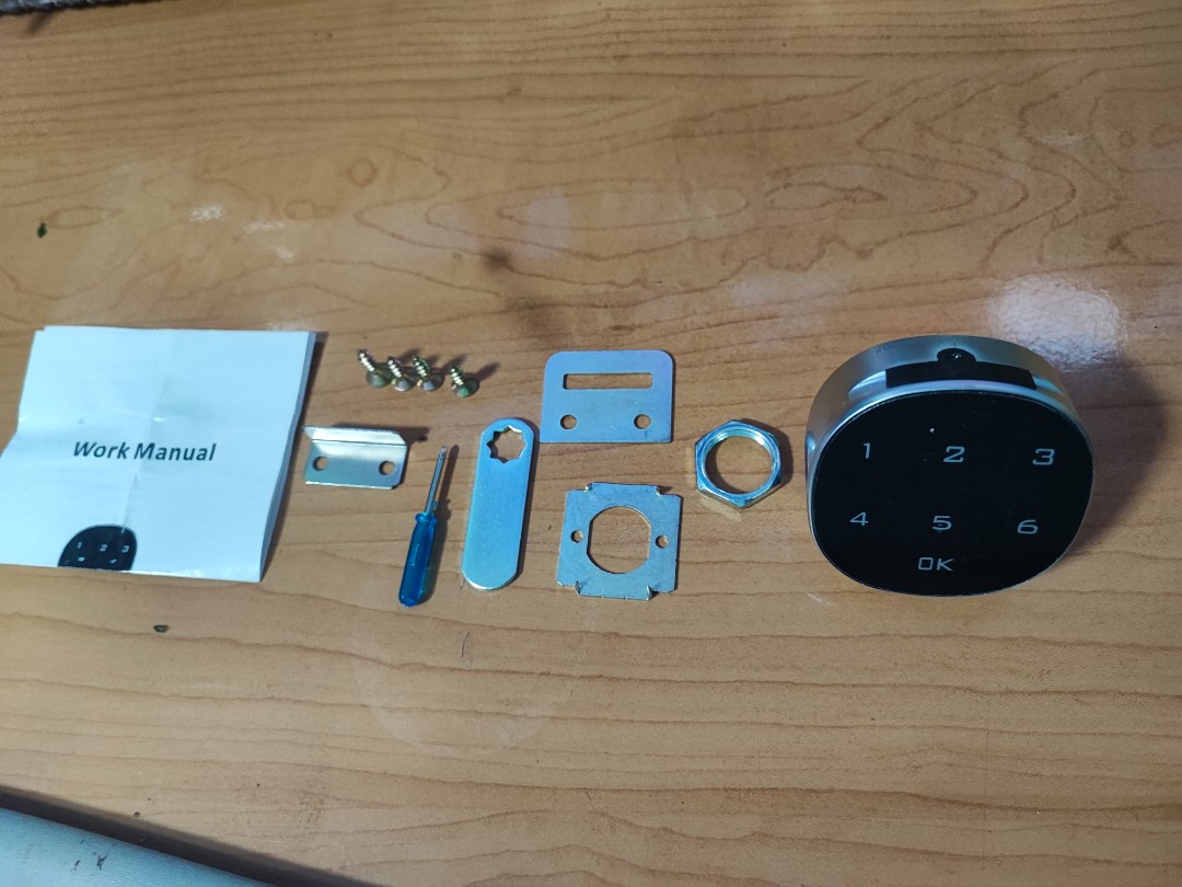 Digital letterbox lock., Furniture & Home Living, Security & Locks ...