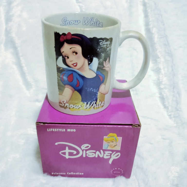 Disney Snow White Mug, Furniture & Home Living, Kitchenware & Tableware ...