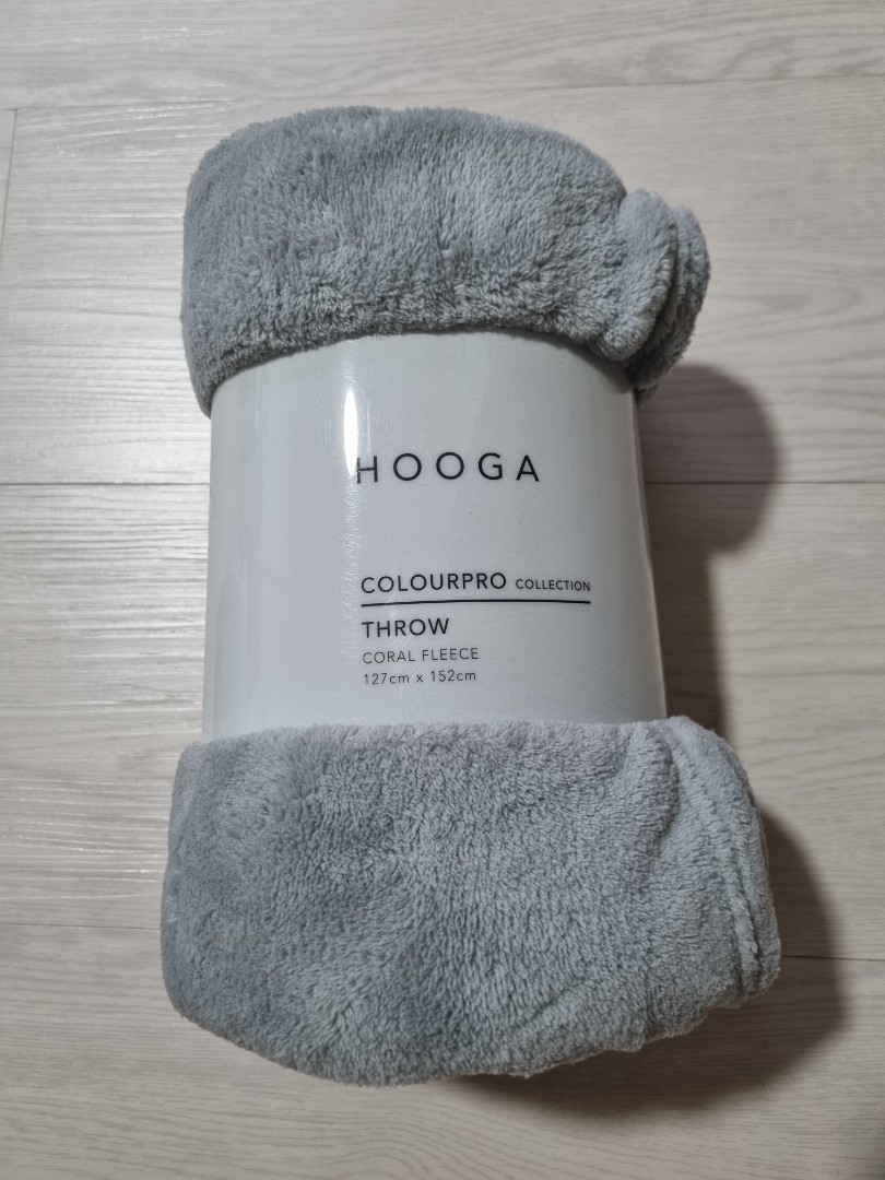 Hooga Throw Blanket - Grey, Furniture & Home Living, Bedding & Towels ...