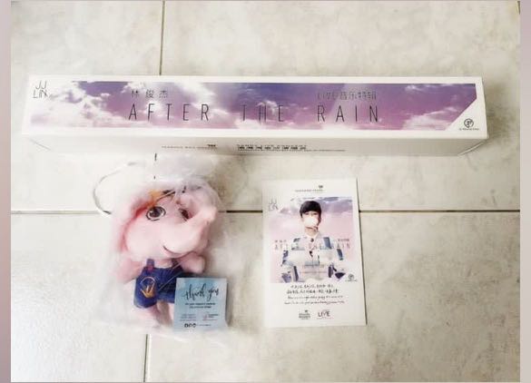 JJ Lin After the Rain concert Merch, Hobbies & Toys, Memorabilia ...