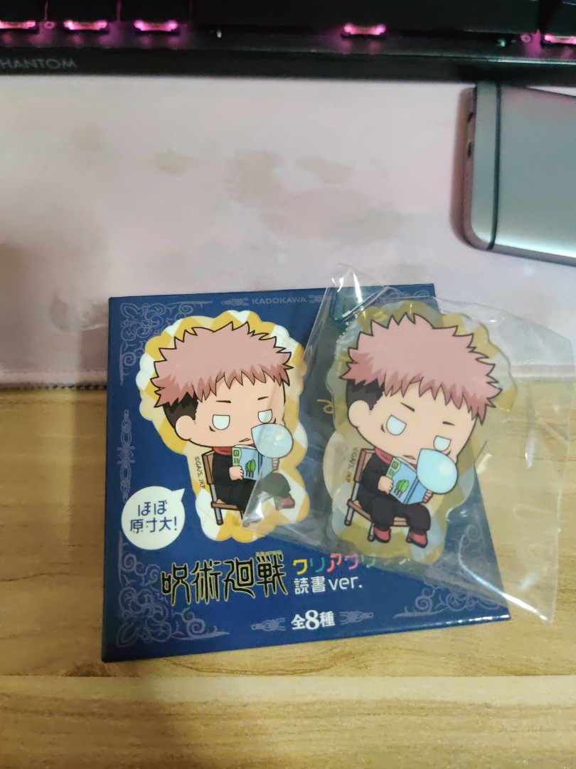 jujutsu kaisen yuji pin, Hobbies & Toys, Toys & Games on Carousell