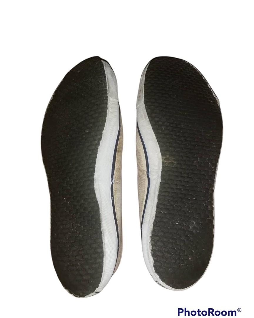 kasut bata vintage, Men's Fashion, Footwear, Sneakers on Carousell