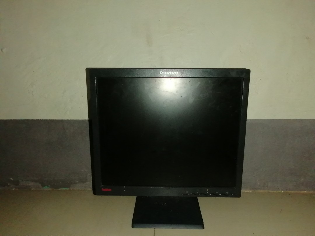 LENOVO DESKTOP MONITOR THINKVISION, Computers & Tech, Desktops on Carousell