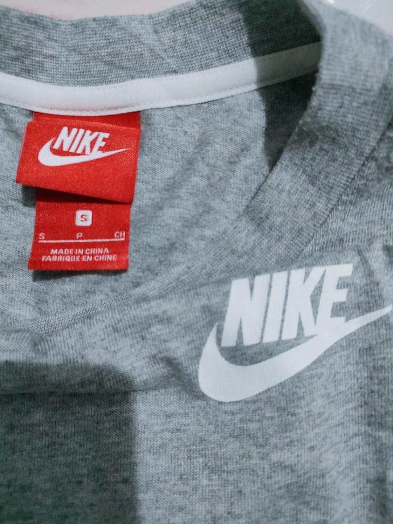 Nike red tag (Authentic), Men's Fashion, Tops & Sets, Tshirts & Polo ...