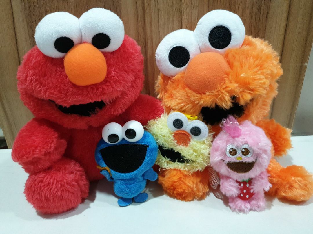 Sesame Street plush toys combo, Hobbies & Toys, Toys & Games on Carousell