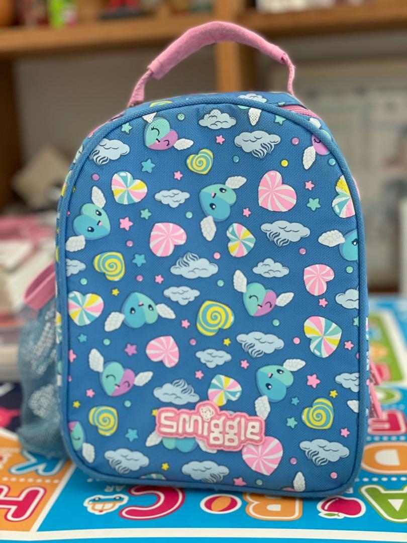 Smiggle lunch bag, Babies & Kids, Babies & Kids Fashion on Carousell