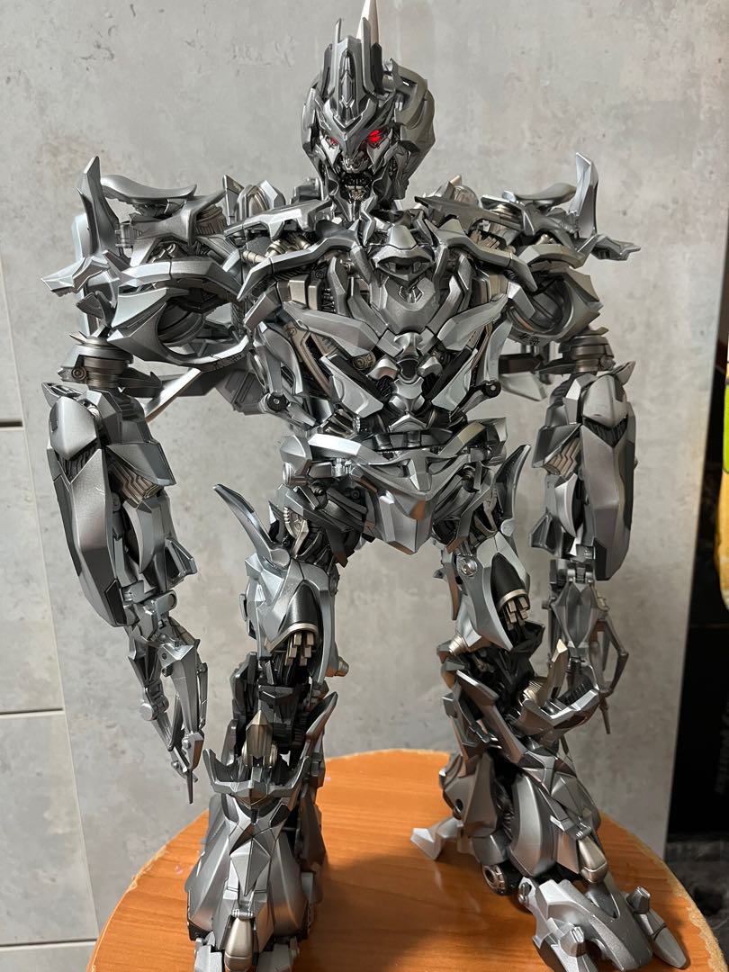 Transformer Ko os megatron (BMB), Hobbies & Toys, Toys & Games on Carousell