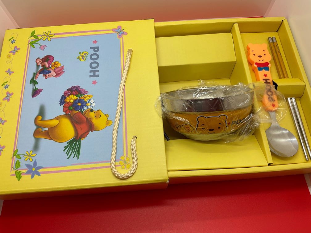 Winnie the Pooh cutlery set, Furniture & Home Living, Kitchenware ...