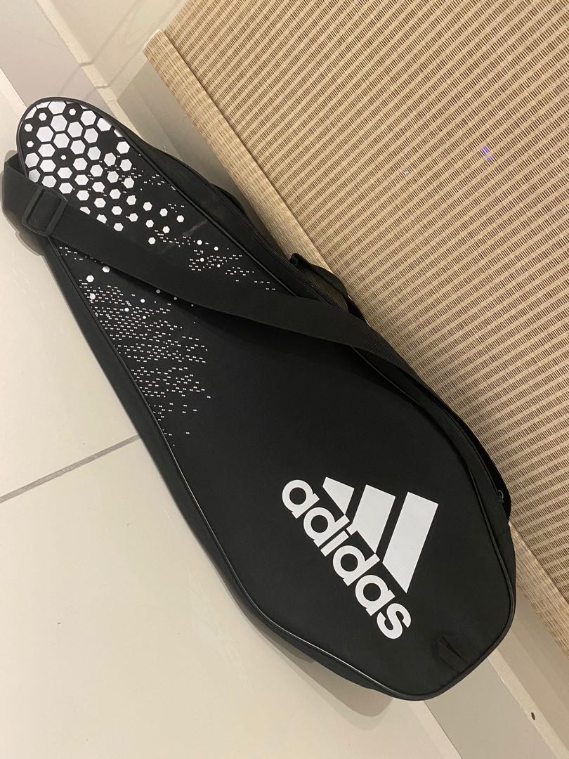 Adidas badminton bag (3-4 racquets capacity), Sports Equipment, Sports ...