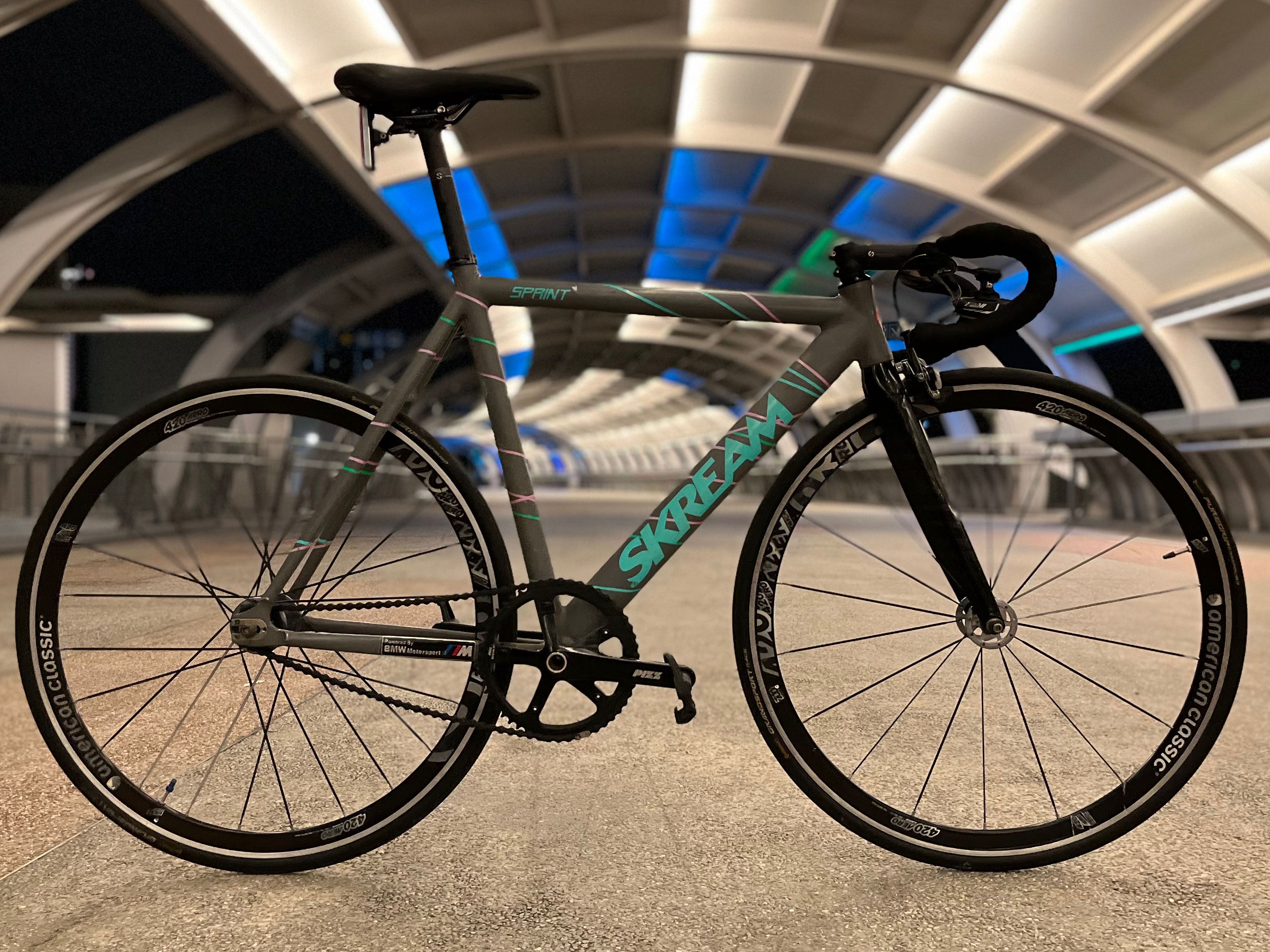 American Classic 420 aero fixed gear wheelset, Sports Equipment ...