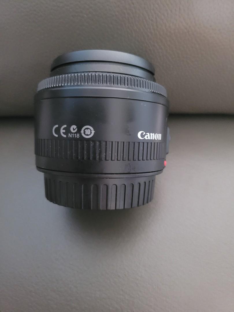Canon lens EF 50mm Macro 1:1.8, Photography, Lens & Kits on Carousell