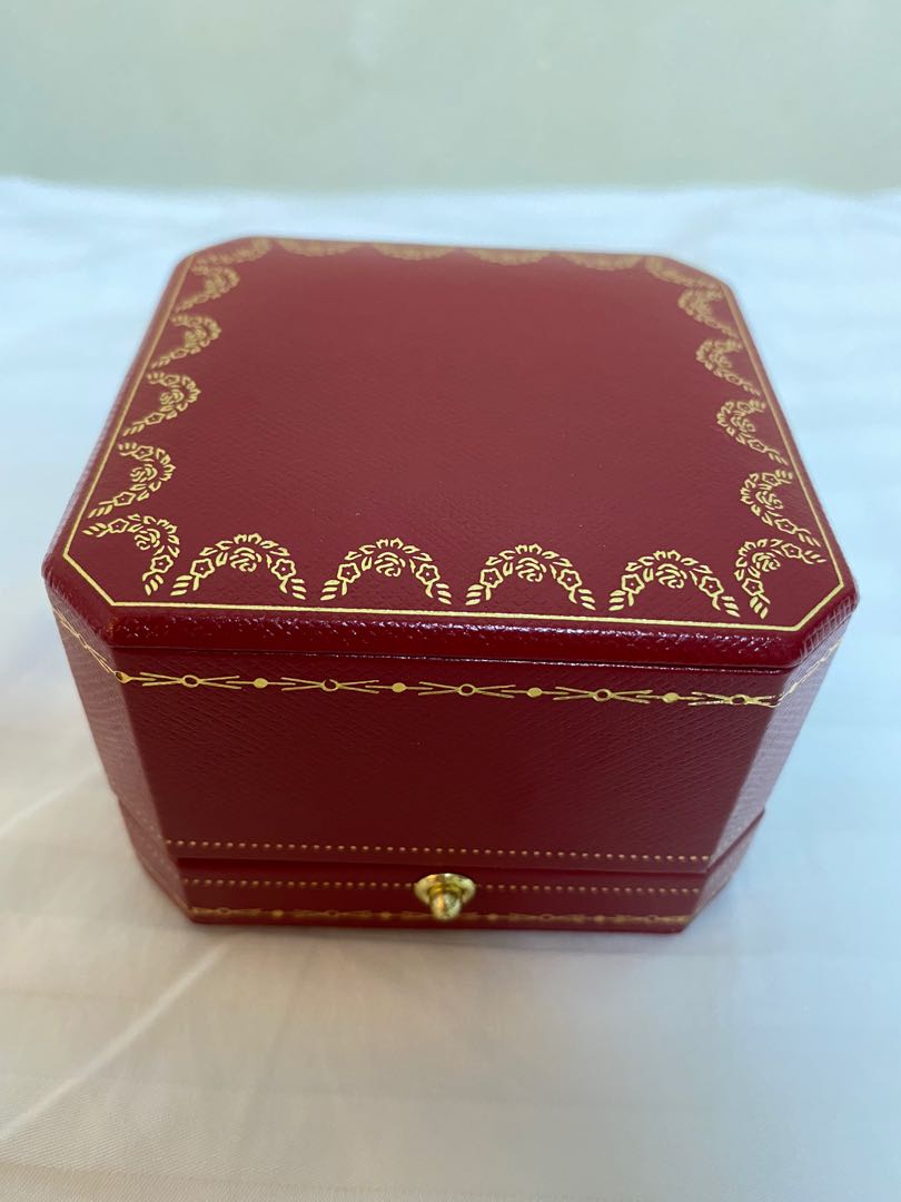 Cartier ring box, Women's Fashion, Jewelry & Organisers, Accessory ...
