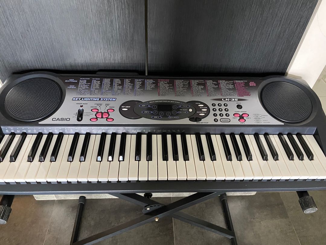 Casio electric piano, Hobbies & Toys, Music & Media, Musical ...