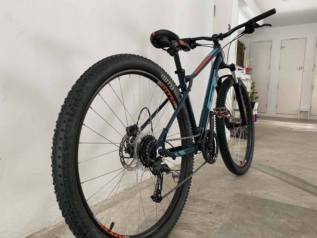 GT Aggressor Expert 29 Hardtail 2021, Sports Equipment, Bicycles ...