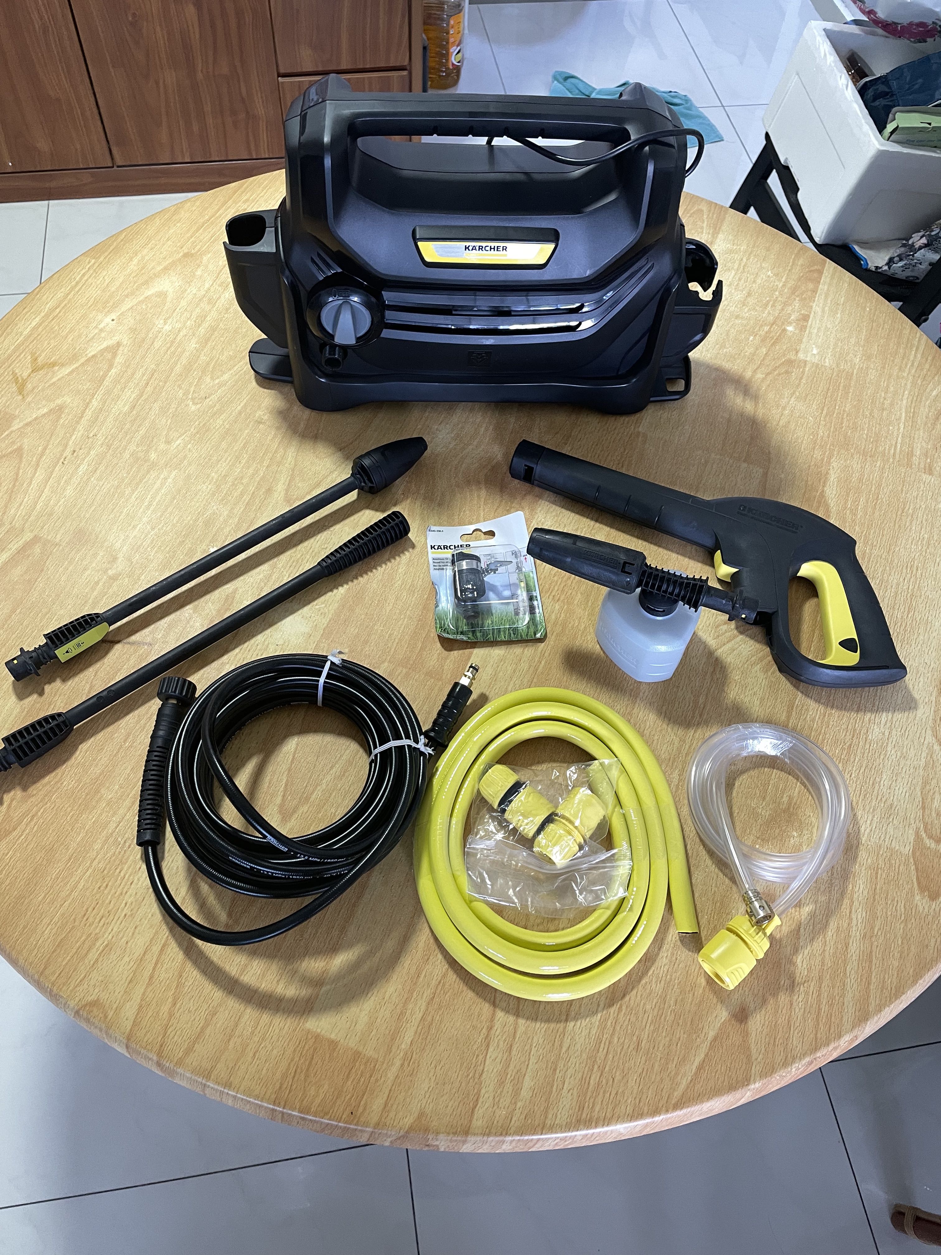 Karcher Winner 2P, Car Accessories, Accessories on Carousell