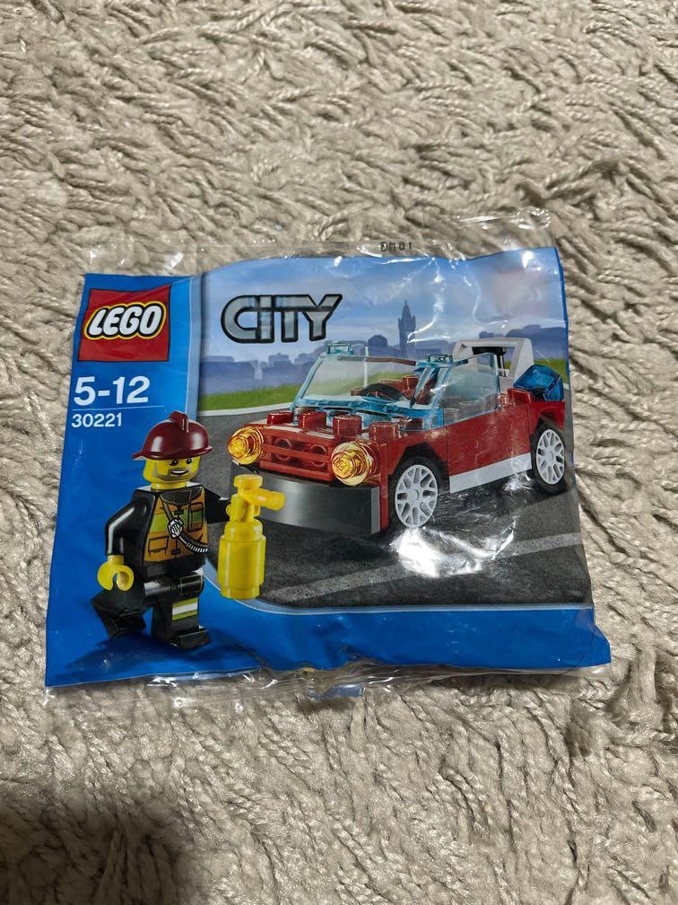 Lego 30221 Firetruck, Hobbies & Toys, Toys & Games on Carousell