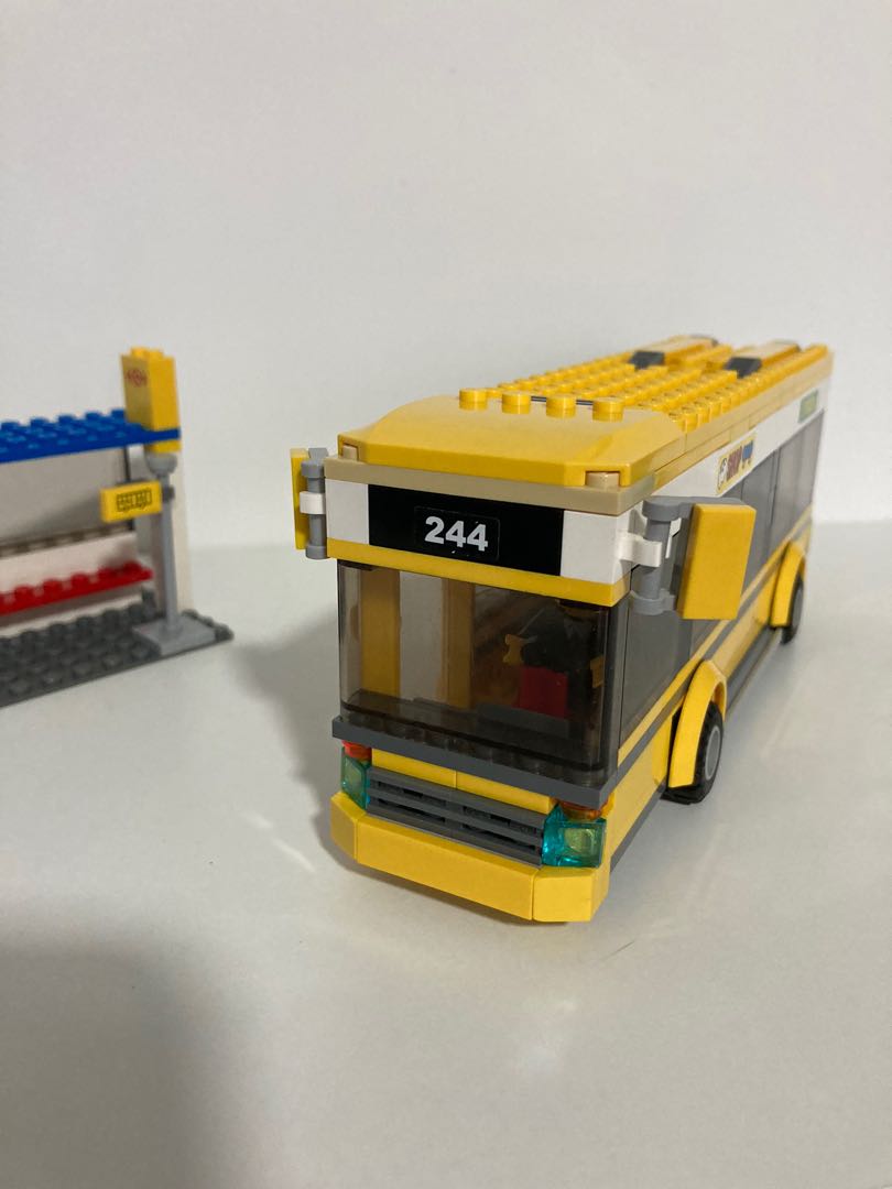 LEGO bus set, Hobbies & Toys, Toys & Games on Carousell