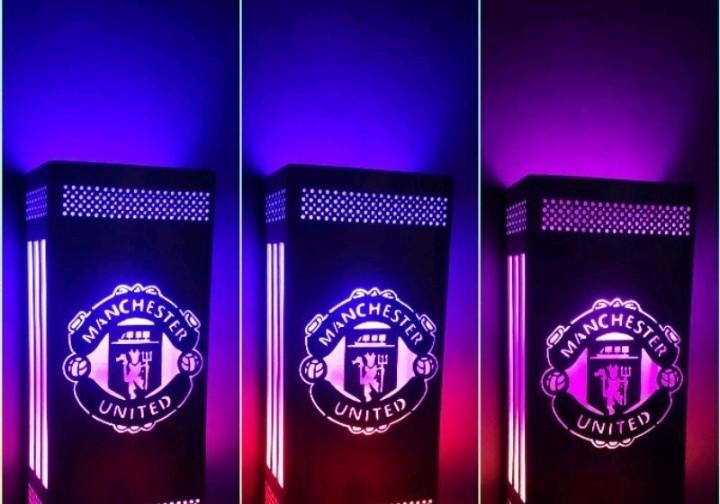Manchester United Wall Lamp, Furniture & Home Living, Home Decor, Wall ...