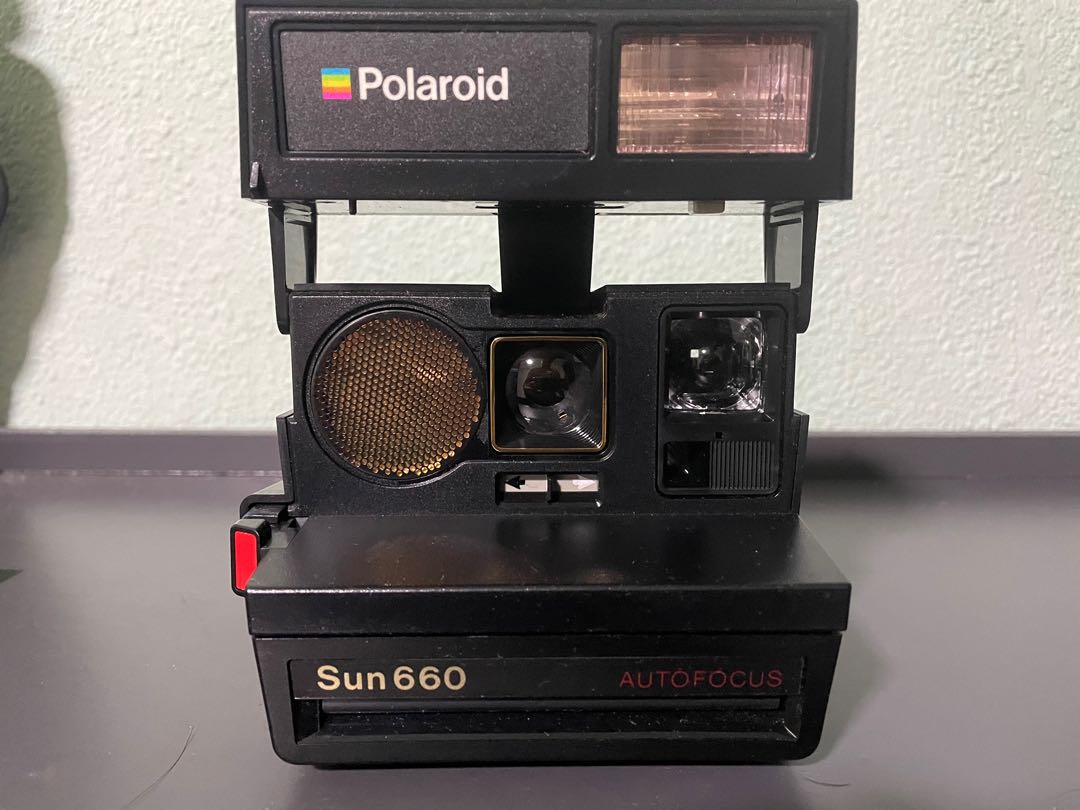 Polaroid Sun 660 Autofocus, Photography, Cameras on Carousell