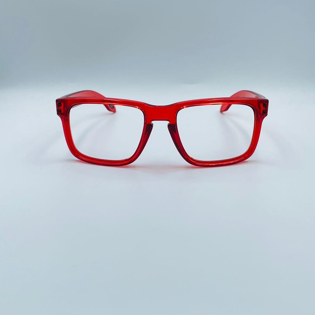 RARE Oakley Holbrook Crystal Red Frame, Men's Fashion, Watches ...
