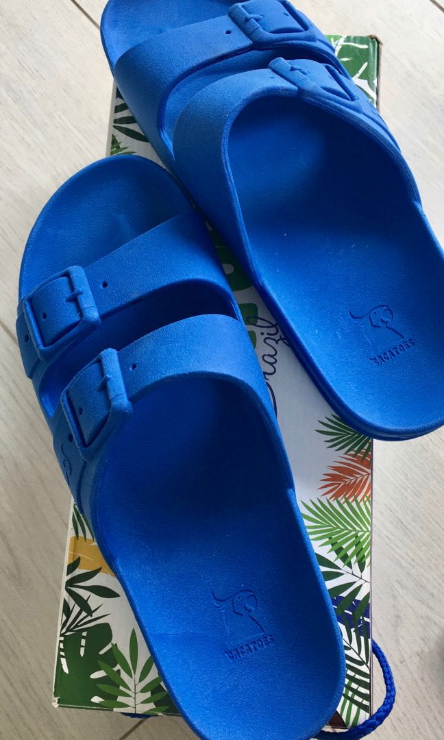 Royal Blue Cacatoes Slides, Men's Fashion, Footwear, Slippers & Slides ...