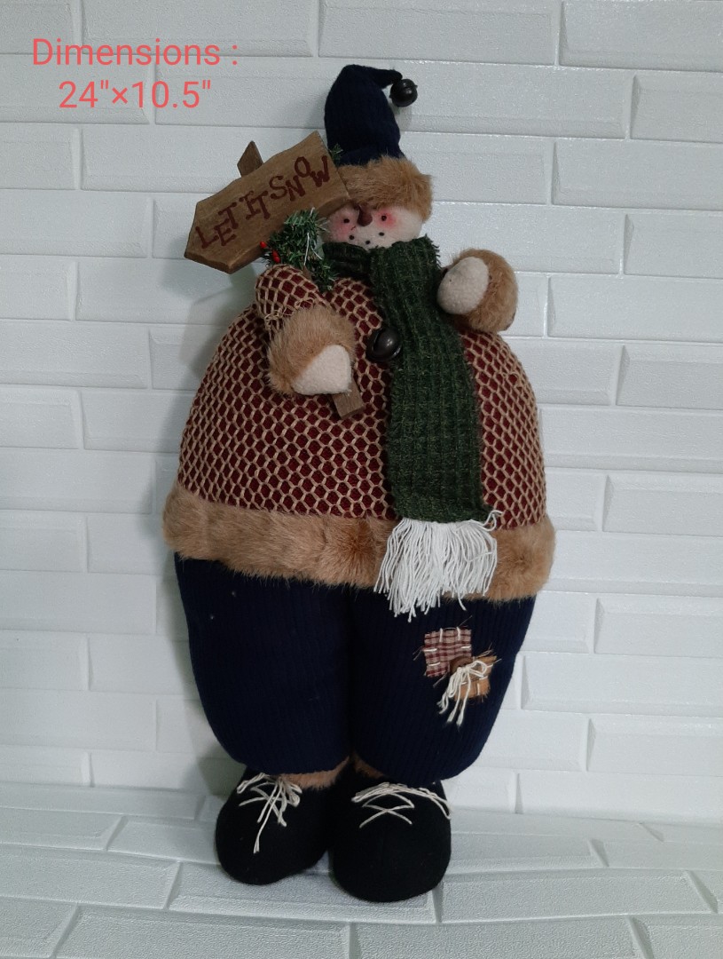 Snowman christmas standee, Furniture & Home Living, Home Decor, Other ...