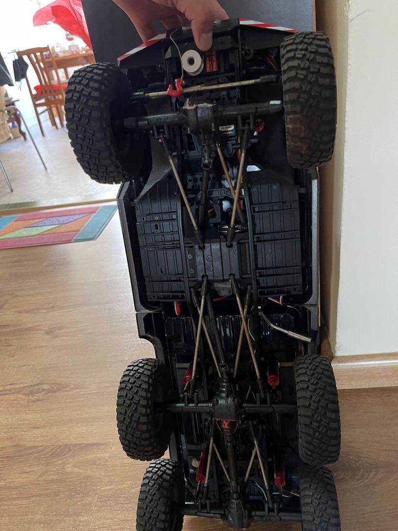 Axial Unimog 6x6, Hobbies & Toys, Toys & Games on Carousell