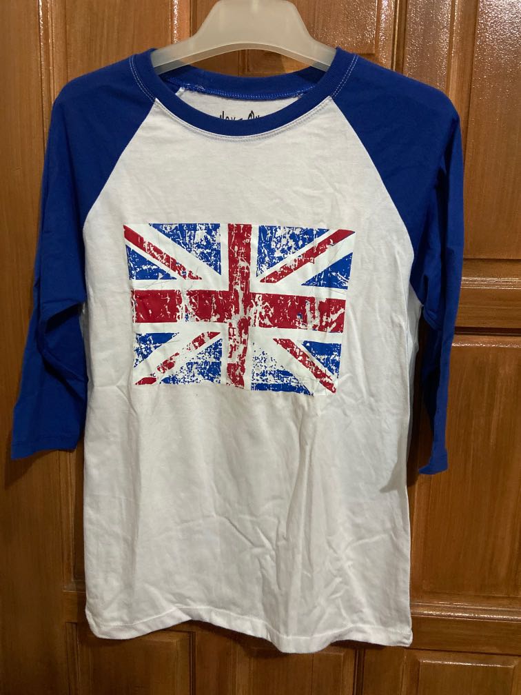 Blue Three Fourths, Men's Fashion, Tops & Sets, Tshirts & Polo Shirts ...