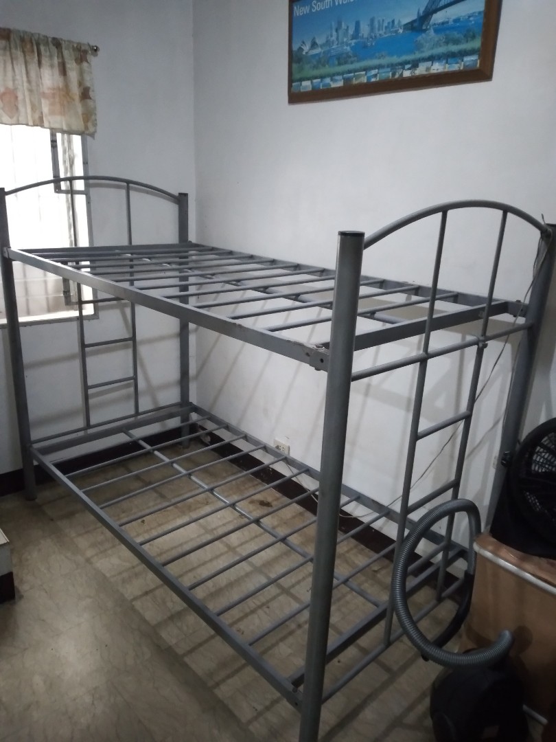 Double deck Metal Bed Frame ( Single), Furniture & Home Living ...